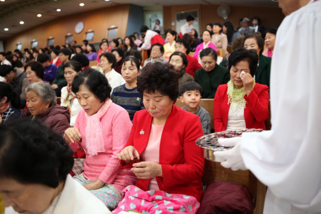 South Korean church held Thanksgiving Service and Holy Communion ...